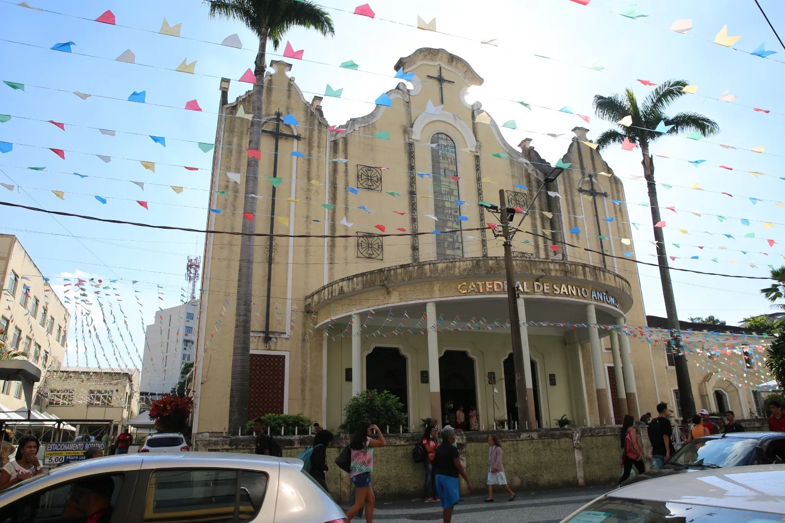 Cidades da Baixada têm feriado e celebram dia do seu padroeiro Santo ...